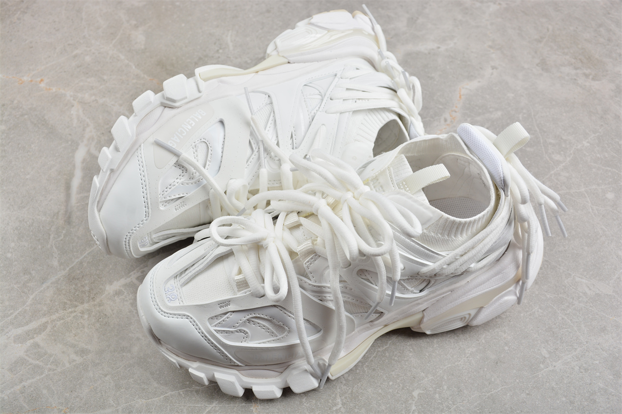Balenciaga Track "Full White" - The Foot Planet