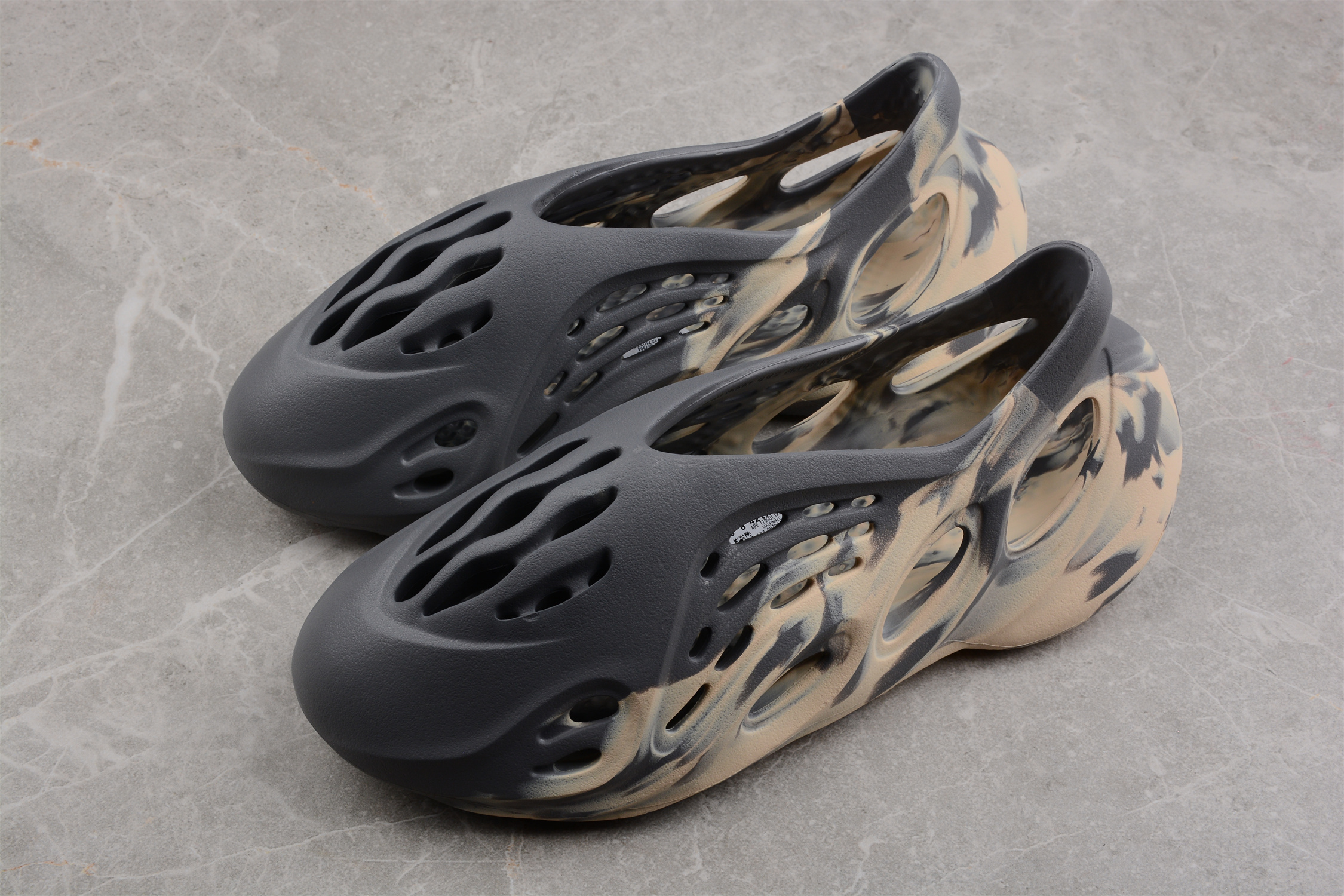 Chanclas Yeezy Foam Runner «GV7904» - The Foot Planet